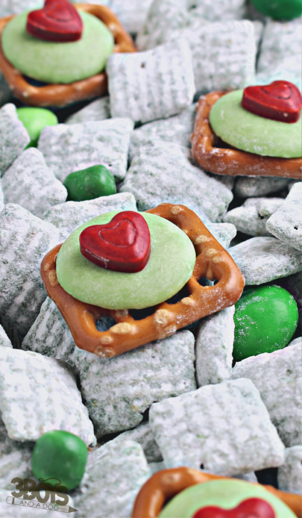 Grinch Pretzel Bites Recipe - 3 Boys and a Dog